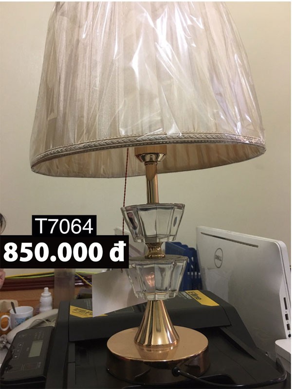 Đèn bàn HTDB-7064 chính hãng giá rẻ tại Hà Nội | Nội Thất Hòa Thịnh